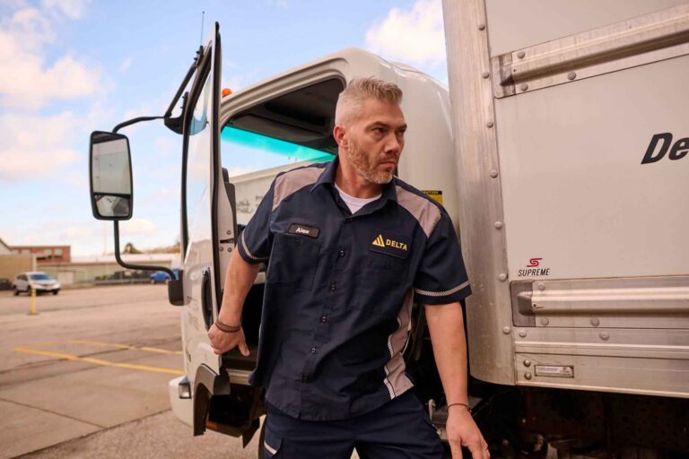 Choosing uniforms to improve the delivery driver experience | UniFirst